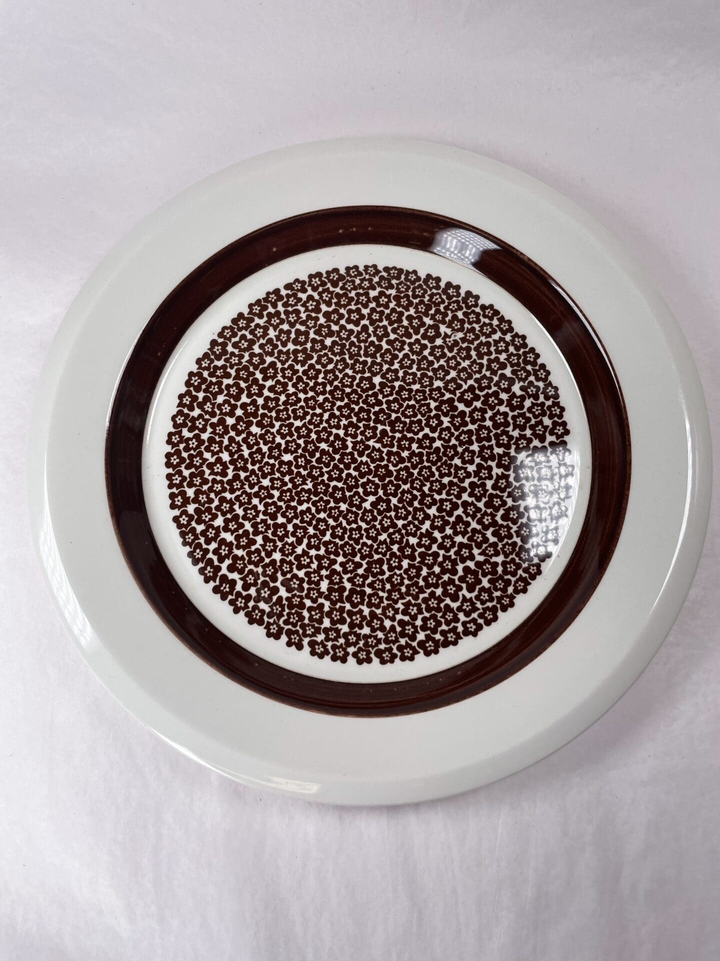 Arabia Faenza Brown Flowers plate 24cm | Muija